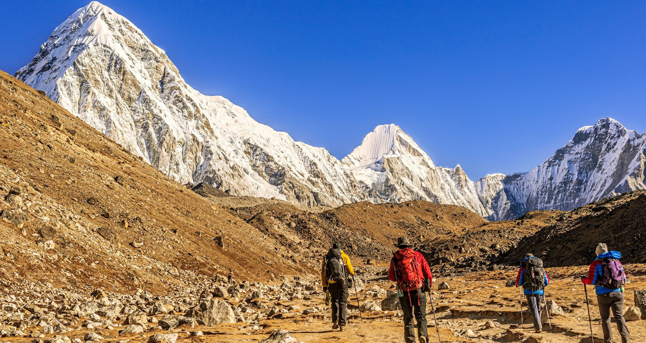 Top 5 Best Treks in Everest Region- choose the best for you!